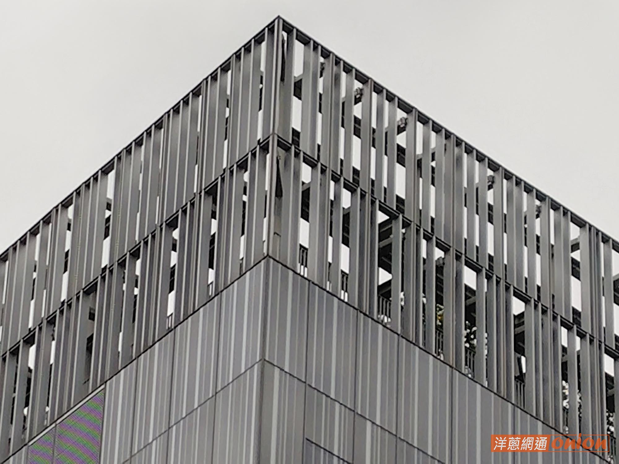 Sharp AQUOS Sense9 開箱評價：規格、價格、外觀統整！